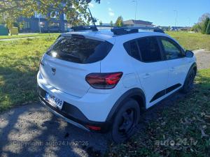 Balts Dacia Sandero 2023 Tallina, ar dzinēja tilpumu 1.00 L un nobraukumu 91 tūkst. km par 8999 €, foto 7 vietnē AUTOMOTO.COM.LV
