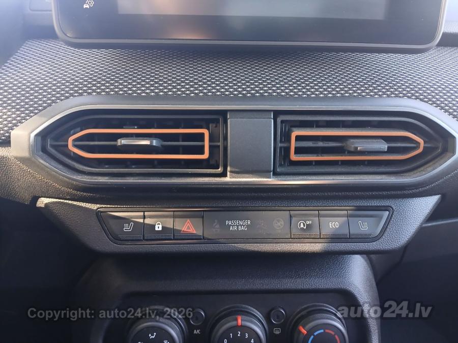 Balts Dacia Sandero 2023 Tallina, ar dzinēja tilpumu 1.00 L un nobraukumu 91 tūkst. km par 8999 €, foto 18 vietnē AUTOMOTO.COM.LV