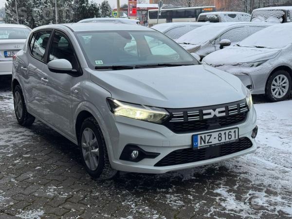 White Dacia Sandero 2024 in Riga, with an engine capacity of 1.00 L and mileage of 16 thousand km for 12450 €, photo 1 on AUTOMOTO.COM.LV