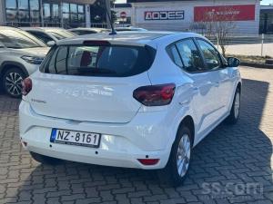 Balts Dacia Sandero 2024 Rīga, ar dzinēja tilpumu 1.00 L un nobraukumu 16 tūkst. km par 12450 €, foto 5 vietnē AUTOMOTO.COM.LV