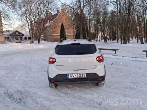 Белый Дачия Сандеро 2024 в Рига, объемом двигателя 1.00 л и пробегом 60 тыс. км за 13500 €, фото 5 на AUTOMOTO.COM.LV