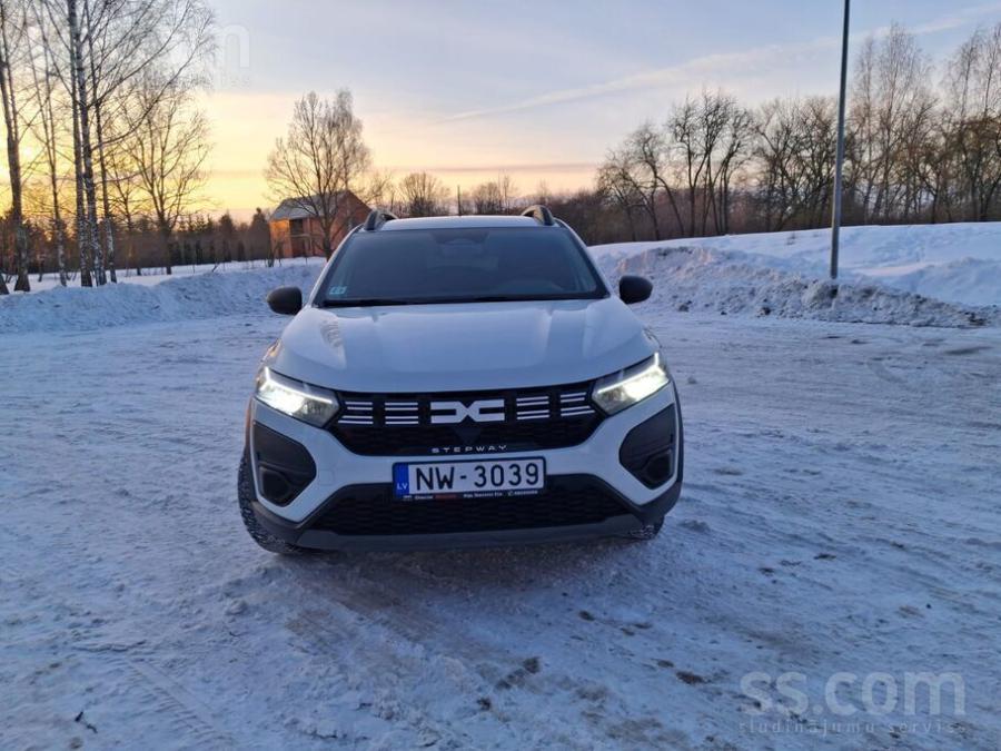 Белый Дачия Сандеро 2024 в Рига, объемом двигателя 1.00 л и пробегом 60 тыс. км за 13500 €, фото 6 на AUTOMOTO.COM.LV