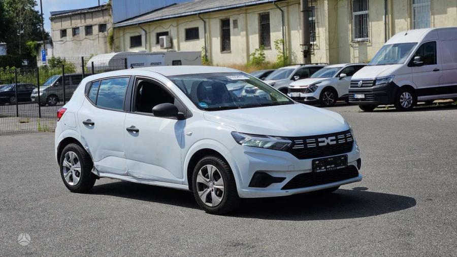 White Dacia Sandero 2024 in Vilnius, with an engine capacity of 1.00 L and mileage of 27 thousand km for 8000 €, photo 14 on AUTOMOTO.COM.LV
