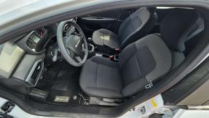 White Dacia Sandero 2024 in Vilnius, with an engine capacity of 1.00 L and mileage of 27 thousand km for 8000 €, photo 21 on AUTOMOTO.COM.LV