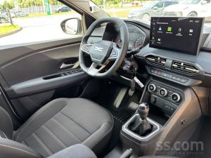 White Dacia Sandero 2026 in Liepaja, with an engine capacity of 1.20 L and mileage of 0 thousand km for 17320 €, photo 14 on AUTOMOTO.COM.LV