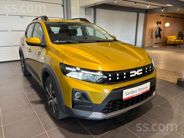 Yellow Dacia Sandero 2026 in Liepaja, with an engine capacity of 1.20 L and mileage of 0 thousand km for 19940 €, photo 1 on AUTOMOTO.COM.LV