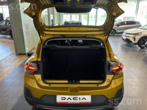 Yellow Dacia Sandero 2026 in Liepaja, with an engine capacity of 1.20 L and mileage of 0 thousand km for 19940 €, photo 11 on AUTOMOTO.COM.LV