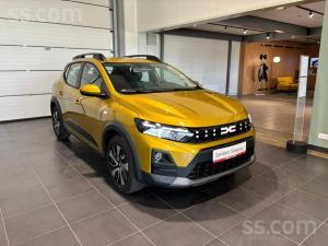 Yellow Dacia Sandero 2026 in Liepaja, with an engine capacity of 1.20 L and mileage of 0 thousand km for 19940 €, photo 21 on AUTOMOTO.COM.LV