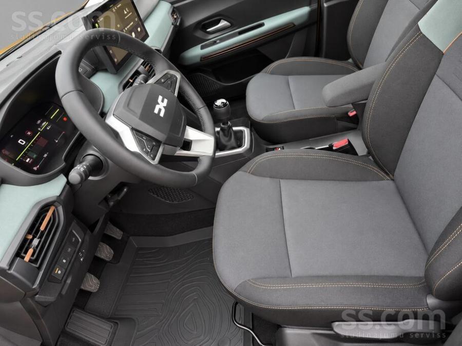 Dzeltens Dacia Sandero 2026 Rīga, ar dzinēja tilpumu 1.00 L un nobraukumu 1 tūkst. km par 16900 €, foto 14 vietnē AUTOMOTO.COM.LV