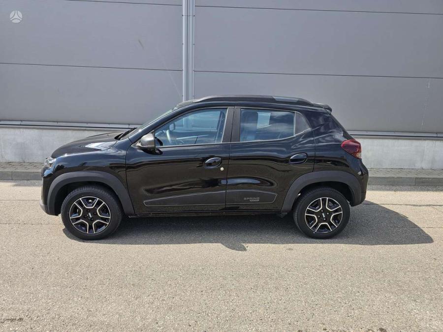 Black Dacia Spring 2023 in Kaunas, with an engine capacity of 0.00 L and mileage of 73 thousand km for 8500 €, photo 7 on AUTOMOTO.COM.LV