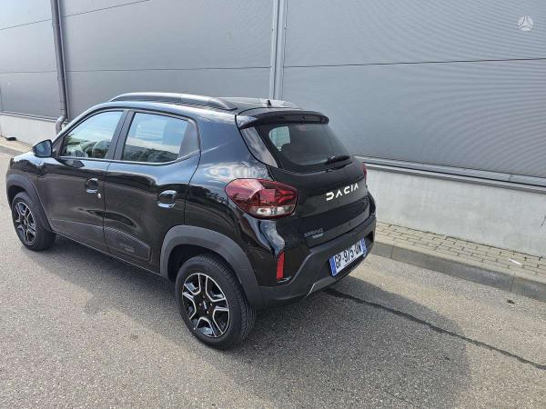Black Dacia Spring 2023 in Kaunas, with an engine capacity of 0.00 L and mileage of 73 thousand km for 8500 €, photo 8 on AUTOMOTO.COM.LV