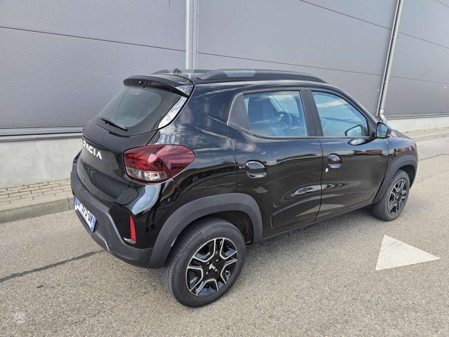 Black Dacia Spring 2023 in Kaunas, with an engine capacity of 0.00 L and mileage of 73 thousand km for 8500 €, photo 10 on AUTOMOTO.COM.LV