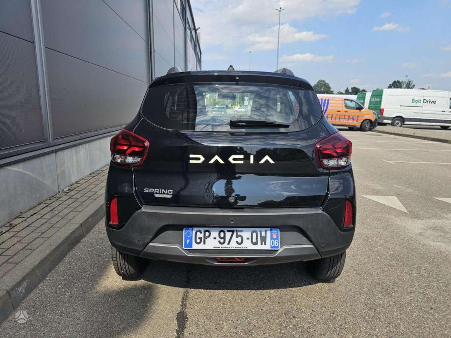Black Dacia Spring 2023 in Kaunas, with an engine capacity of 0.00 L and mileage of 73 thousand km for 8500 €, photo 13 on AUTOMOTO.COM.LV