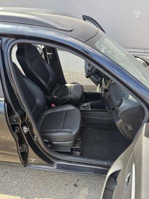 Black Dacia Spring 2023 in Kaunas, with an engine capacity of 0.00 L and mileage of 73 thousand km for 8500 €, photo 23 on AUTOMOTO.COM.LV