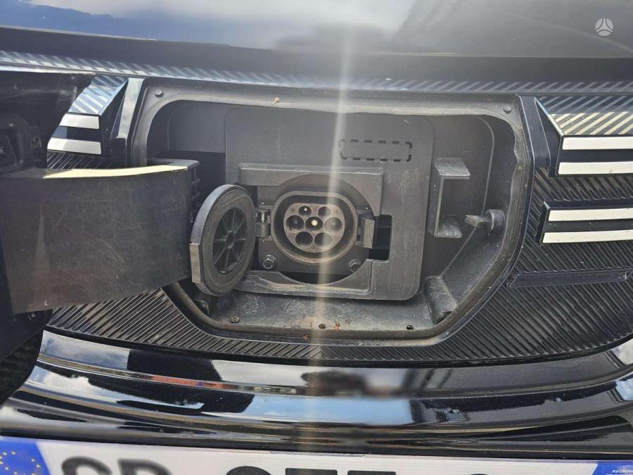 Black Dacia Spring 2023 in Kaunas, with an engine capacity of 0.00 L and mileage of 73 thousand km for 8500 €, photo 37 on AUTOMOTO.COM.LV
