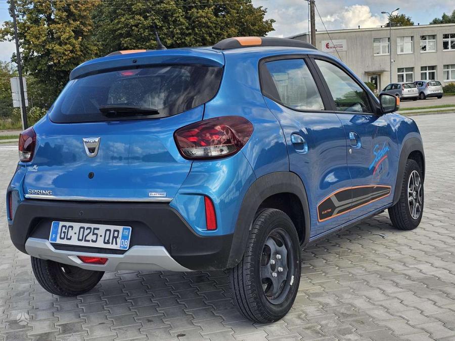 Blue Dacia Spring 2021 in Taurage, with an engine capacity of 0.00 L and mileage of 27 thousand km for 6800 €, photo 7 on AUTOMOTO.COM.LV