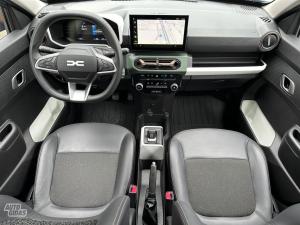 Blue Dacia Spring 2025 in Avizieniai, with an engine capacity of 0.00 L and mileage of 12 thousand km for 14500 €, photo 6 on AUTOMOTO.COM.LV