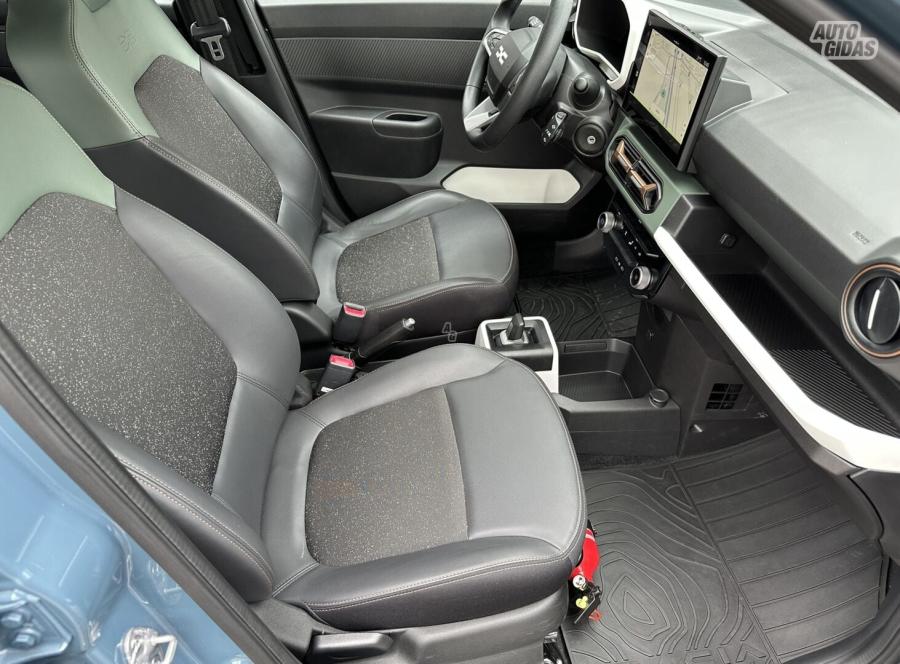 Blue Dacia Spring 2025 in Avizieniai, with an engine capacity of 0.00 L and mileage of 12 thousand km for 14500 €, photo 7 on AUTOMOTO.COM.LV