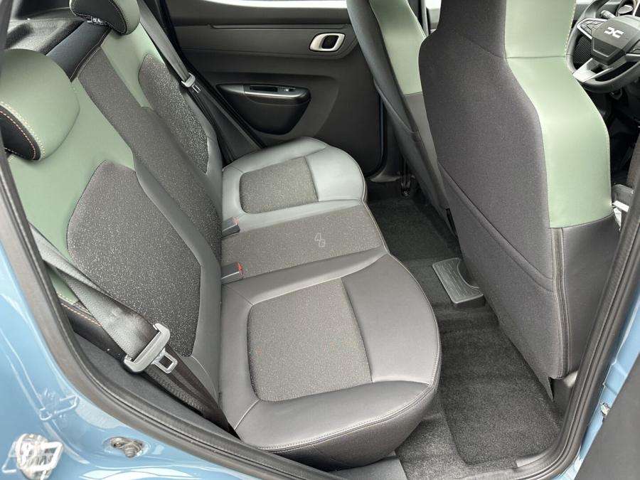 Zils Dacia Spring 2025 Avižieniai, ar dzinēja tilpumu 0.00 L un nobraukumu 12 tūkst. km par 14500 €, foto 8 vietnē AUTOMOTO.COM.LV