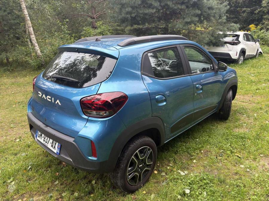 Blue Dacia Spring 2023 in Vilnius, with an engine capacity of 0.00 L and mileage of 21 thousand km for 7950 €, photo 4 on AUTOMOTO.COM.LV