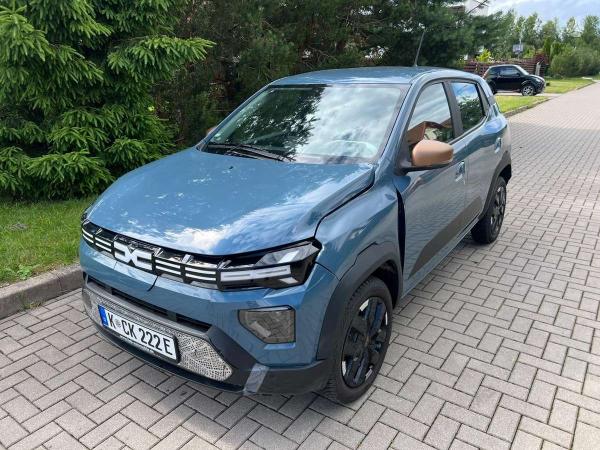 Blue Dacia Spring 2025 in Klaipeda, with an engine capacity of 0.00 L and mileage of 16 thousand km for 9499 €, photo 4 on AUTOMOTO.COM.LV