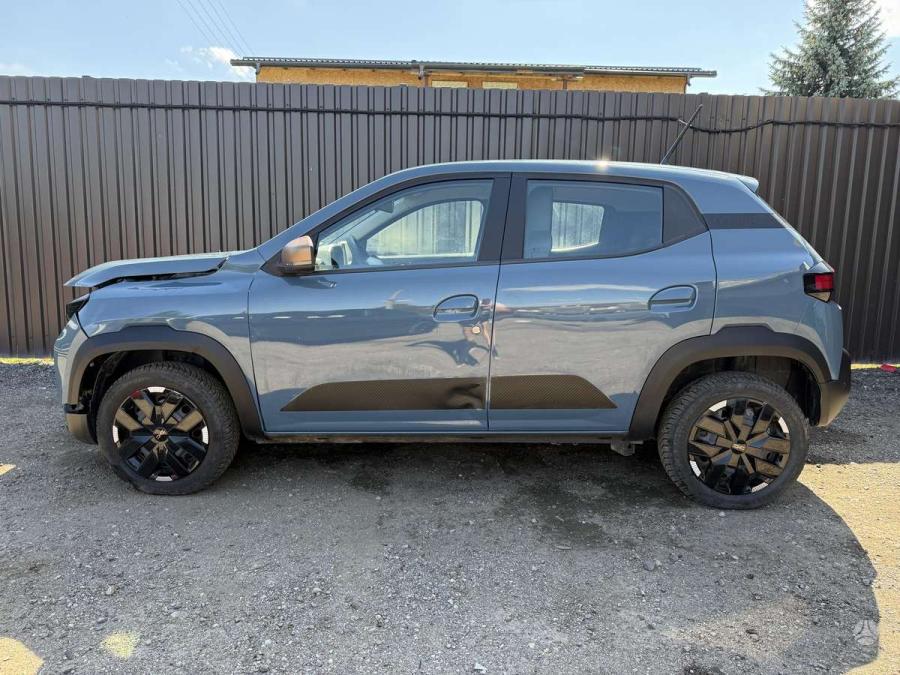 Blue Dacia Spring 2025 in Kaunas, with an engine capacity of 0.00 L and mileage of 7 thousand km for 7200 €, photo 3 on AUTOMOTO.COM.LV