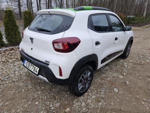 Dacia Spring 2021 in Vilnius, with an engine capacity of 0.00 L and mileage of 25 thousand km for 8500 €, photo 3 on AUTOMOTO.COM.LV