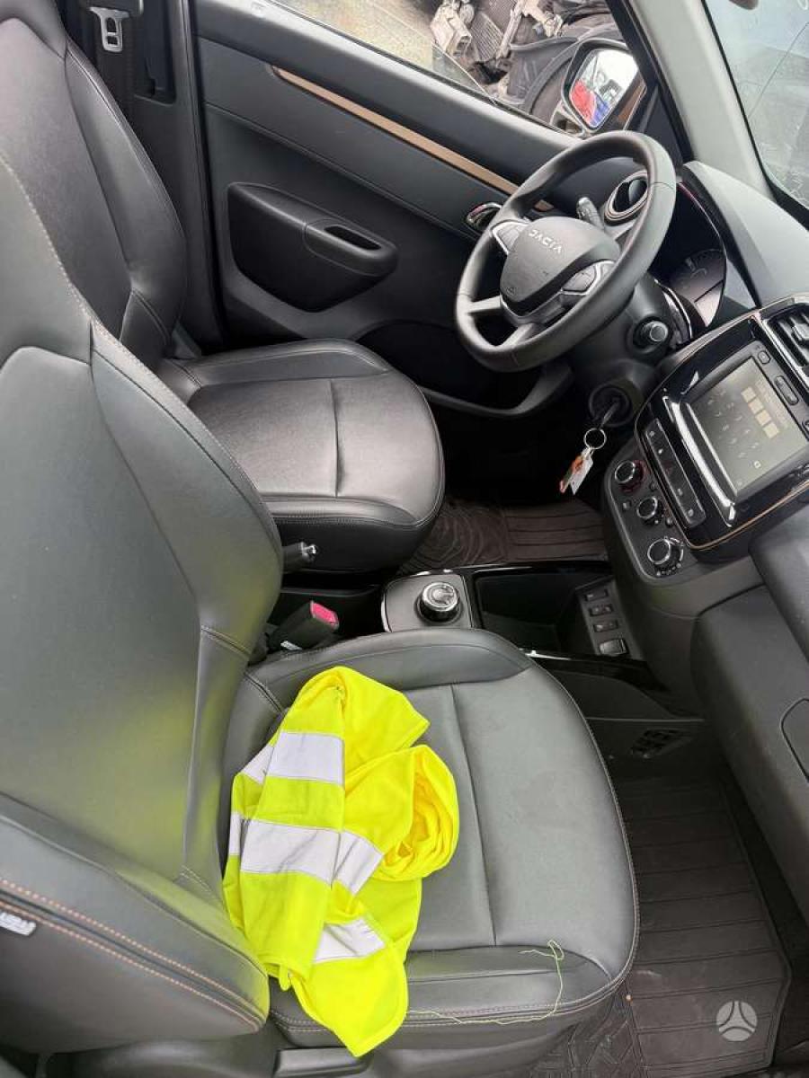 Zaļš Dacia Spring 2023 Kauņa, ar dzinēja tilpumu 0.00 L un nobraukumu 10 tūkst. km par 5900 €, foto 8 vietnē AUTOMOTO.COM.LV