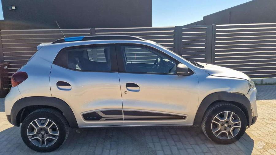 Grey Dacia Spring 2021 in Kaunas, with an engine capacity of 0.00 L and mileage of 31 thousand km for 5850 €, photo 13 on AUTOMOTO.COM.LV