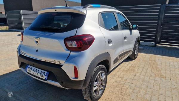 Grey Dacia Spring 2021 in Kaunas, with an engine capacity of 0.00 L and mileage of 33 thousand km for 5600 €, photo 9 on AUTOMOTO.COM.LV