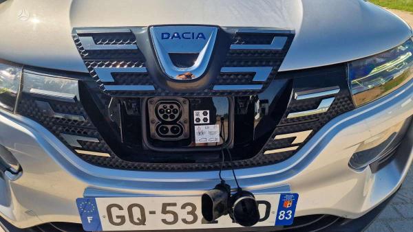 Pelēks Dacia Spring 2021 Kauņa, ar dzinēja tilpumu 0.00 L un nobraukumu 33 tūkst. km par 5600 €, foto 1 vietnē AUTOMOTO.COM.LV