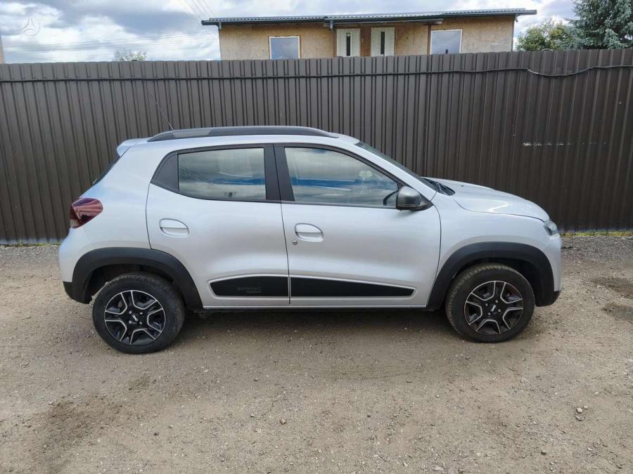 Grey Dacia Spring 2023 in Kaunas, with an engine capacity of 0.00 L and mileage of 30 thousand km for 5700 €, photo 5 on AUTOMOTO.COM.LV