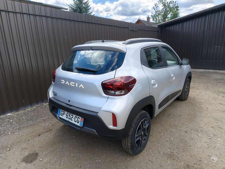 Grey Dacia Spring 2023 in Kaunas, with an engine capacity of 0.00 L and mileage of 30 thousand km for 5700 €, photo 8 on AUTOMOTO.COM.LV