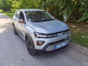 Grey Dacia Spring 2024 in Kaunas, with an engine capacity of 0.00 L and mileage of 6 thousand km for 6900 €, photo 3 on AUTOMOTO.COM.LV