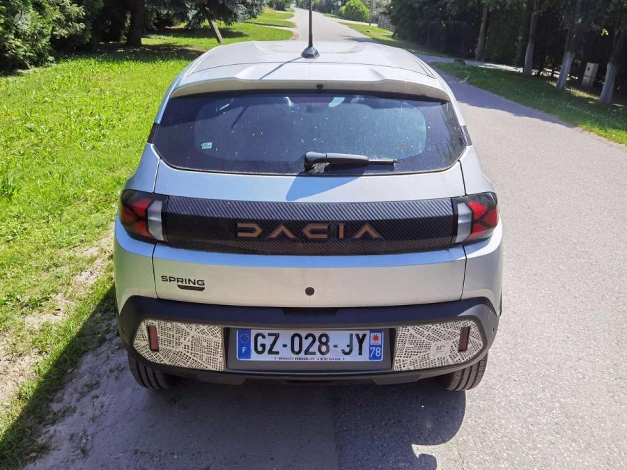 Grey Dacia Spring 2024 in Kaunas, with an engine capacity of 0.00 L and mileage of 6 thousand km for 6900 €, photo 7 on AUTOMOTO.COM.LV