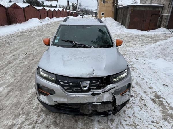 Grey Dacia Spring 2021 in Kaunas, with an engine capacity of 0.00 L and mileage of 74 thousand km for 3200 €, photo 2 on AUTOMOTO.COM.LV