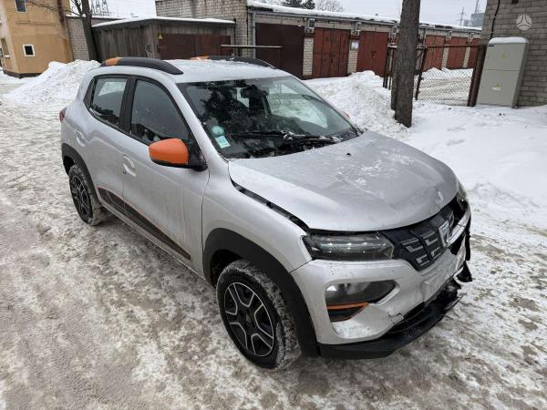 Grey Dacia Spring 2021 in Kaunas, with an engine capacity of 0.00 L and mileage of 74 thousand km for 3200 €, photo 3 on AUTOMOTO.COM.LV