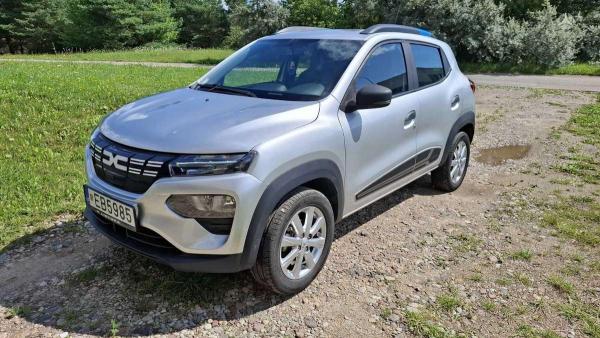 Pelēks Dacia Spring 2021 Elektrėnai, ar dzinēja tilpumu 0.00 L un nobraukumu 25 tūkst. km par 6200 €, foto 1 vietnē AUTOMOTO.COM.LV
