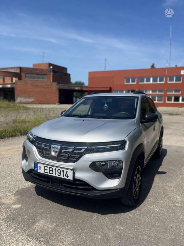 Pelēks Dacia Spring 2022 Alīta, ar dzinēja tilpumu 0.00 L un nobraukumu 23 tūkst. km par 7450 €, foto  vietnē AUTOMOTO.COM.LV