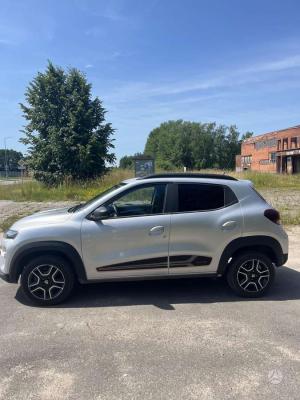 Grey Dacia Spring 2022 in Alytus, with an engine capacity of 0.00 L and mileage of 23 thousand km for 7450 €, photo 3 on AUTOMOTO.COM.LV