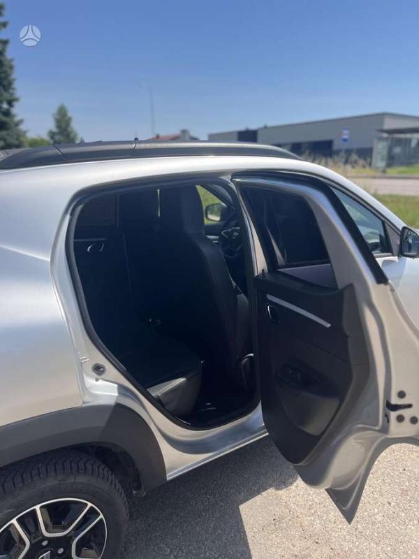 Grey Dacia Spring 2022 in Alytus, with an engine capacity of 0.00 L and mileage of 23 thousand km for 7450 €, photo 7 on AUTOMOTO.COM.LV