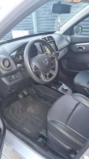 Grey Dacia Spring 2022 in Alytus, with an engine capacity of 0.00 L and mileage of 23 thousand km for 7450 €, photo 13 on AUTOMOTO.COM.LV