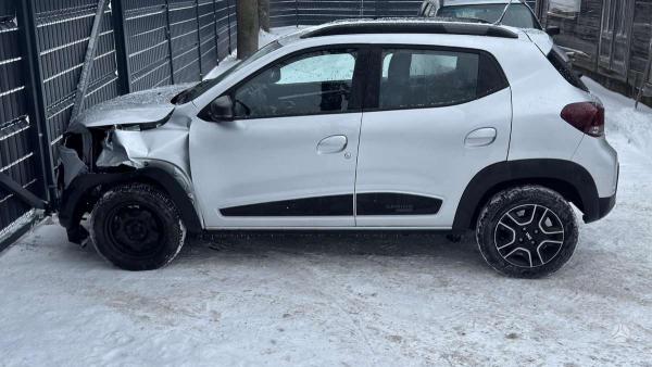 Grey Dacia Spring 2023 in Jonava, with an engine capacity of 0.00 L and mileage of 53 thousand km for 5750 €, photo 4 on AUTOMOTO.COM.LV