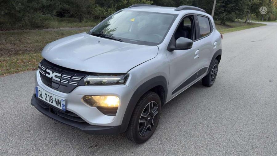 Pelēks Dacia Spring 2023 Kauņa, ar dzinēja tilpumu 0.00 L un nobraukumu 60 tūkst. km par 5300 €, foto 3 vietnē AUTOMOTO.COM.LV