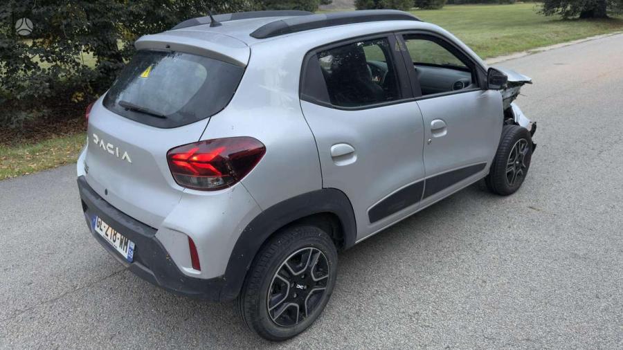 Pelēks Dacia Spring 2023 Kauņa, ar dzinēja tilpumu 0.00 L un nobraukumu 60 tūkst. km par 5300 €, foto 5 vietnē AUTOMOTO.COM.LV