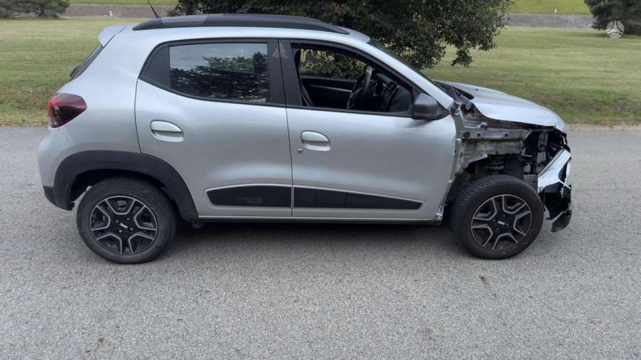 Pelēks Dacia Spring 2023 Kauņa, ar dzinēja tilpumu 0.00 L un nobraukumu 60 tūkst. km par 5300 €, foto 6 vietnē AUTOMOTO.COM.LV
