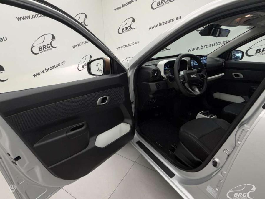 Grey Dacia Spring 2025 in Vilnius, with an engine capacity of 0.00 L and mileage of 1 thousand km for 13500 €, photo 20 on AUTOMOTO.COM.LV