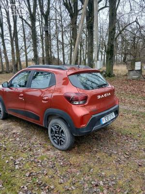 Red Dacia Spring 2024 in Panevezys, with an engine capacity of 0.00 L and mileage of 27 thousand km for 10500 €, photo  on AUTOMOTO.COM.LV