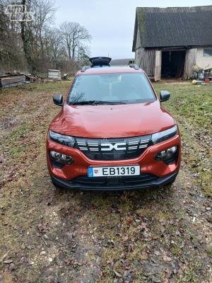 Red Dacia Spring 2024 in Panevezys, with an engine capacity of 0.00 L and mileage of 27 thousand km for 10500 €, photo 5 on AUTOMOTO.COM.LV