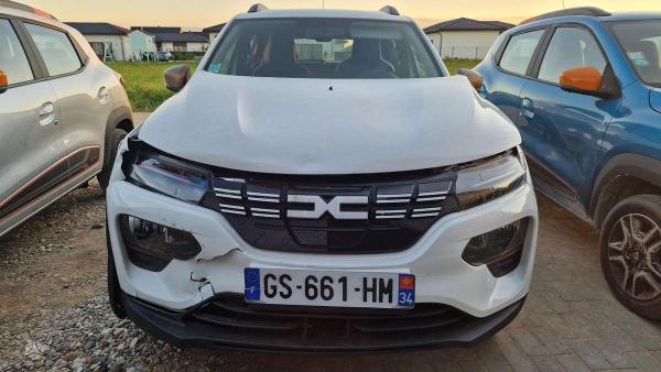 White Dacia Spring 2023 in Kaunas, with an engine capacity of 0.00 L and mileage of 25 thousand km for 5600 €, photo 1 on AUTOMOTO.COM.LV
